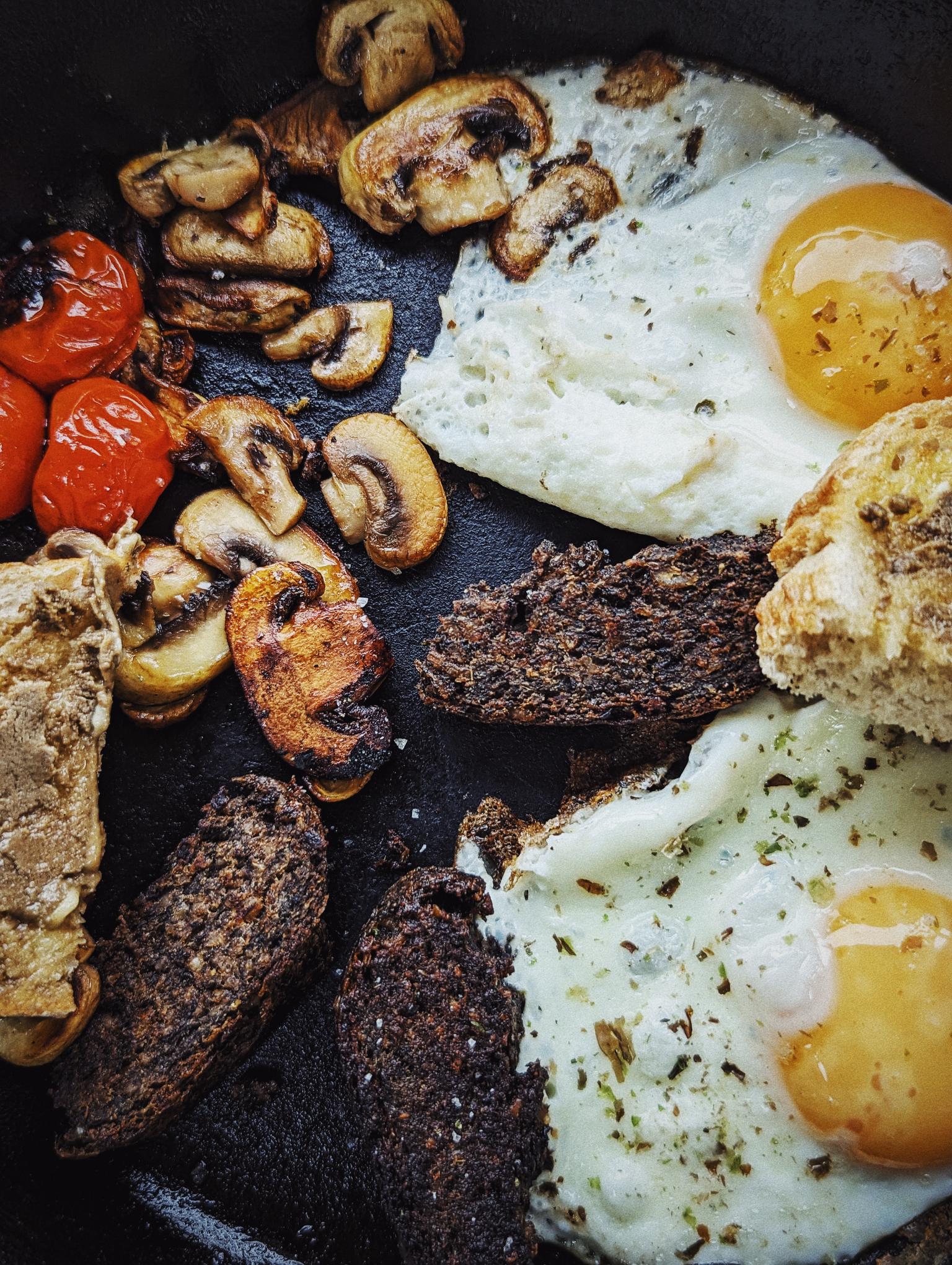 DAY 44 Vegan Black Pudding ! - The Pembrokeshire Beach Food Company